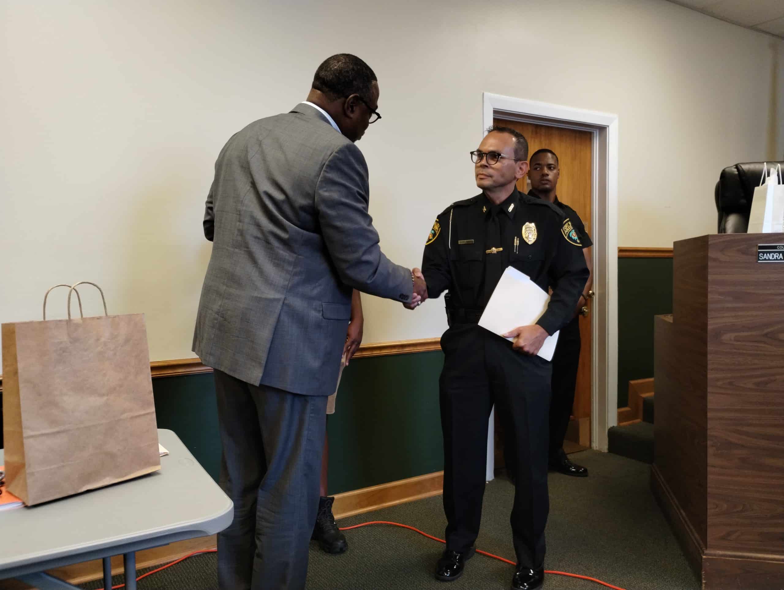 Fort Valley Council Names DJ Flores As Chief of Police – The Leader Tribune